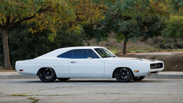 SpeedKore built a carbon-bodied, Hellcat-powered 1970 Charger