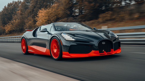 Bugatti Mistral hits 282 mph, sets world record for open-top cars