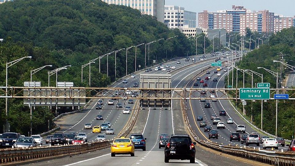 High Occupancy Vehicle Lanes - Green Car Photos, News, Reviews, and ...