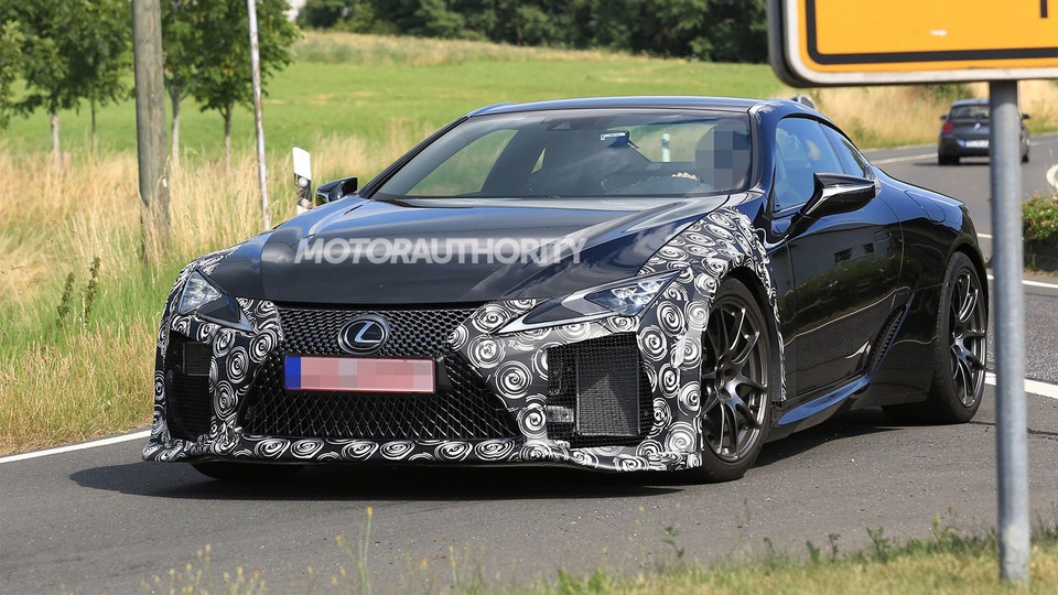 Lexus confirms twin-turbo V-8
