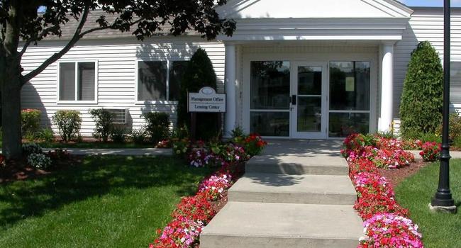 Mill Pond Village Reviews - Broad Brook, CT | Depot Street | 84 ...