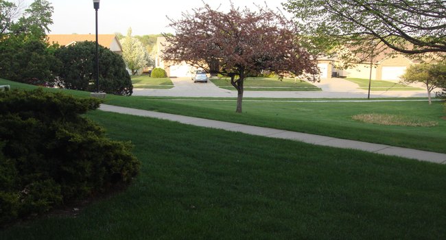 Old Cheney Place - 41 Reviews | Lincoln, NE Apartments for Rent ...