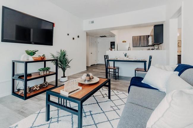 Wolverine Crossing - 201 Reviews | Orem, UT Apartments for Rent ...